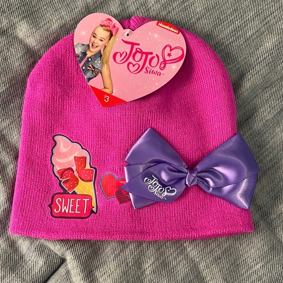 JoJo Siwa | Accessories | Jojo Siwa Winter Hatnwt | Poshmark